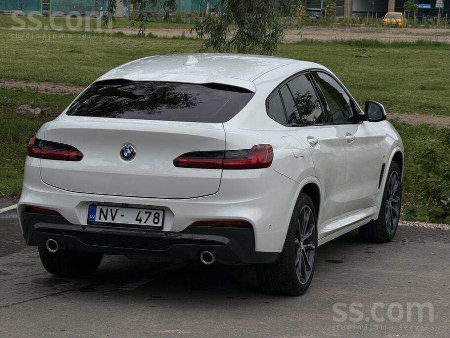 White BMW X4 2019 in Riga, with an engine capacity of 2.00 L and mileage of 158 thousand km for 36900 €, photo 6 on AUTOMOTO.COM.LV