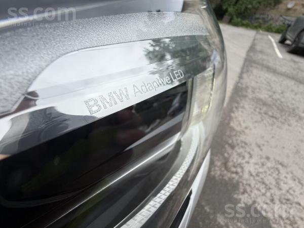 White BMW X4 2019 in Riga, with an engine capacity of 2.00 L and mileage of 158 thousand km for 33800 €, photo 8 on AUTOMOTO.COM.LV