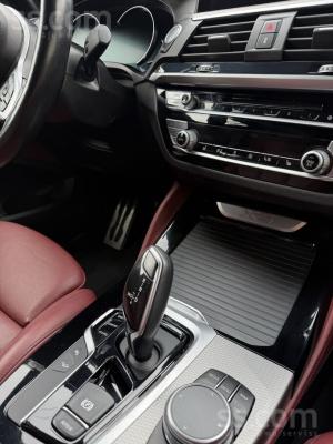 White BMW X4 2019 in Riga, with an engine capacity of 2.00 L and mileage of 158 thousand km for 33800 €, photo 16 on AUTOMOTO.COM.LV