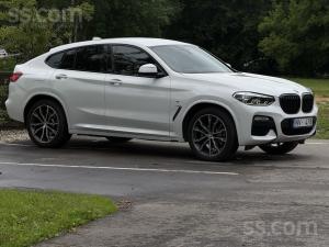 White BMW X4 2019 in Riga, with an engine capacity of 2.00 L and mileage of 158 thousand km for 33800 €, photo 24 on AUTOMOTO.COM.LV