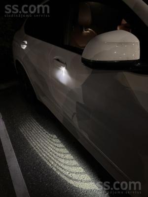 White BMW X4 2019 in Riga, with an engine capacity of 2.00 L and mileage of 158 thousand km for 33800 €, photo 25 on AUTOMOTO.COM.LV
