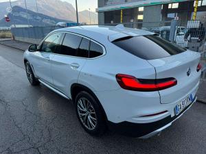 Balts BMW X4 2020 Kauņa, ar dzinēja tilpumu 2.00 L un nobraukumu 135 tūkst. km par 29950 €, foto 5 vietnē AUTOMOTO.COM.LV