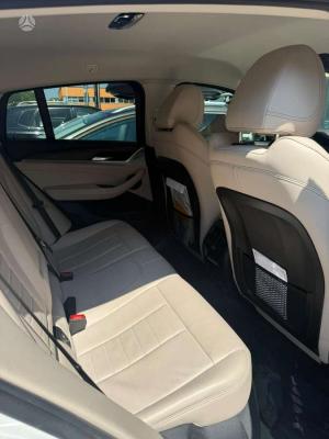 Balts BMW X4 2020 Kauņa, ar dzinēja tilpumu 2.00 L un nobraukumu 135 tūkst. km par 29950 €, foto 9 vietnē AUTOMOTO.COM.LV