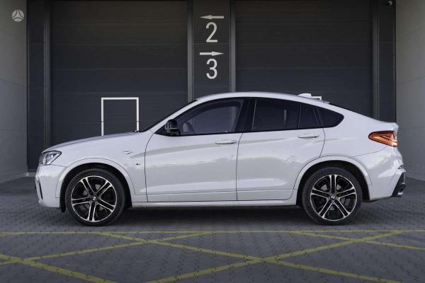 White BMW X4 2014 in Vilnius, with an engine capacity of 3.00 L and mileage of 241 thousand km for 18600 €, photo 4 on AUTOMOTO.COM.LV