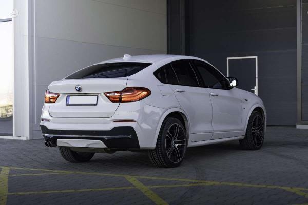 White BMW X4 2014 in Vilnius, with an engine capacity of 3.00 L and mileage of 241 thousand km for 18600 €, photo 7 on AUTOMOTO.COM.LV
