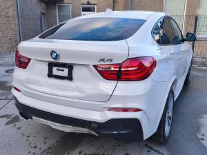 White BMW X4 2015 in Klaipeda, with an engine capacity of 2.00 L and mileage of 198 thousand km for 12999 €, photo 7 on AUTOMOTO.COM.LV