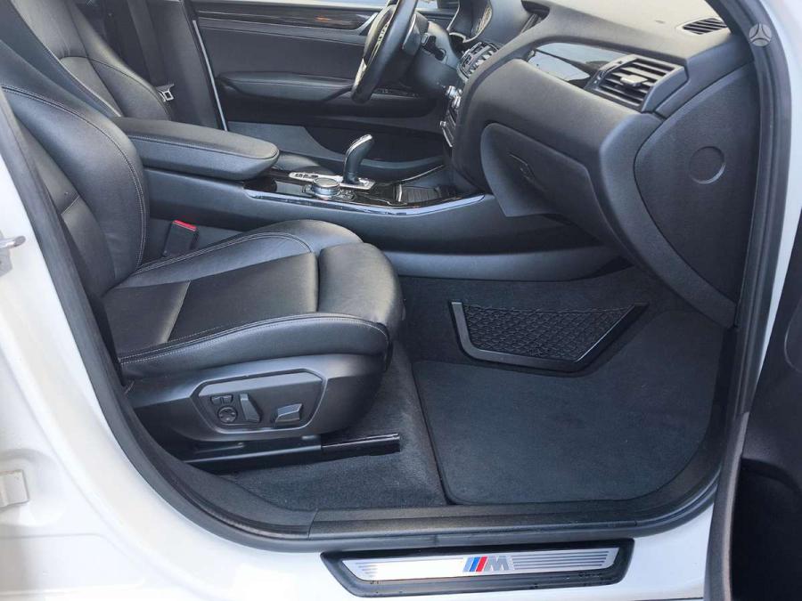 White BMW X4 2015 in Klaipeda, with an engine capacity of 2.00 L and mileage of 198 thousand km for 12999 €, photo 9 on AUTOMOTO.COM.LV