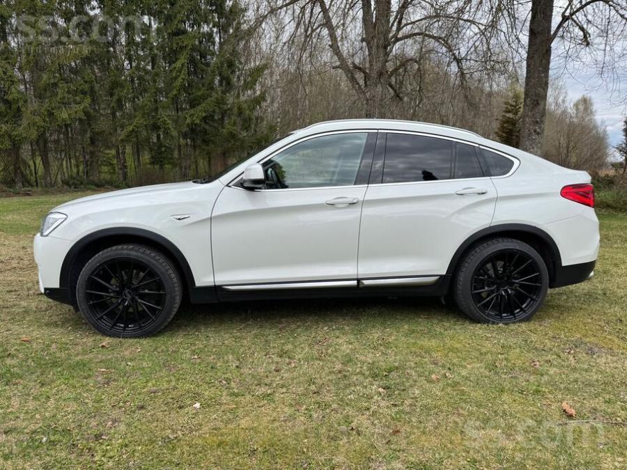 White BMW X4 2015 in Riga, with an engine capacity of 3.00 L and mileage of 245 thousand km for 16500 €, photo 10 on AUTOMOTO.COM.LV
