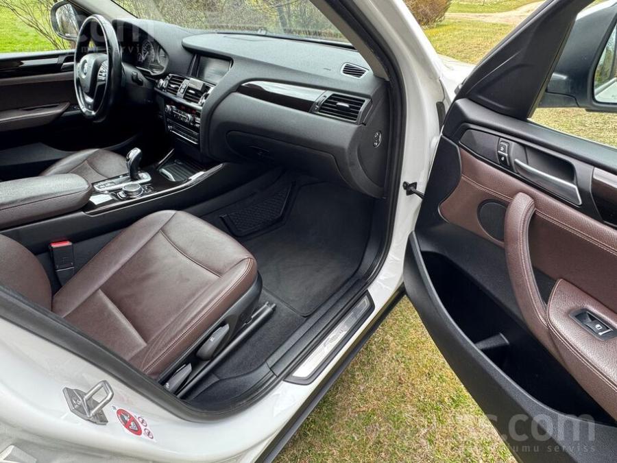 White BMW X4 2015 in Riga, with an engine capacity of 3.00 L and mileage of 245 thousand km for 16500 €, photo 14 on AUTOMOTO.COM.LV