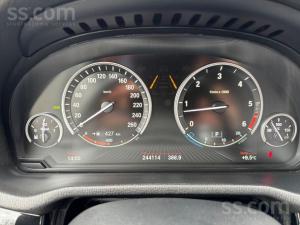White BMW X4 2015 in Riga, with an engine capacity of 3.00 L and mileage of 245 thousand km for 16500 €, photo 18 on AUTOMOTO.COM.LV
