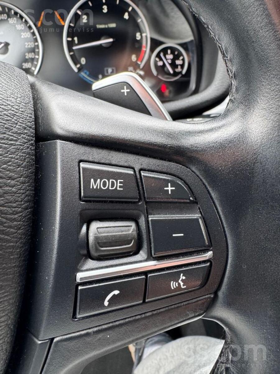 White BMW X4 2015 in Riga, with an engine capacity of 3.00 L and mileage of 245 thousand km for 16500 €, photo 20 on AUTOMOTO.COM.LV