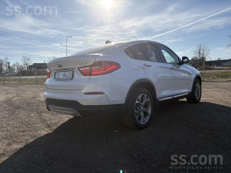 Balts BMW X4 2015 Daugavpils, ar dzinēja tilpumu 3.00 L un nobraukumu 182 tūkst. km par 17700 €, foto 6 vietnē AUTOMOTO.COM.LV