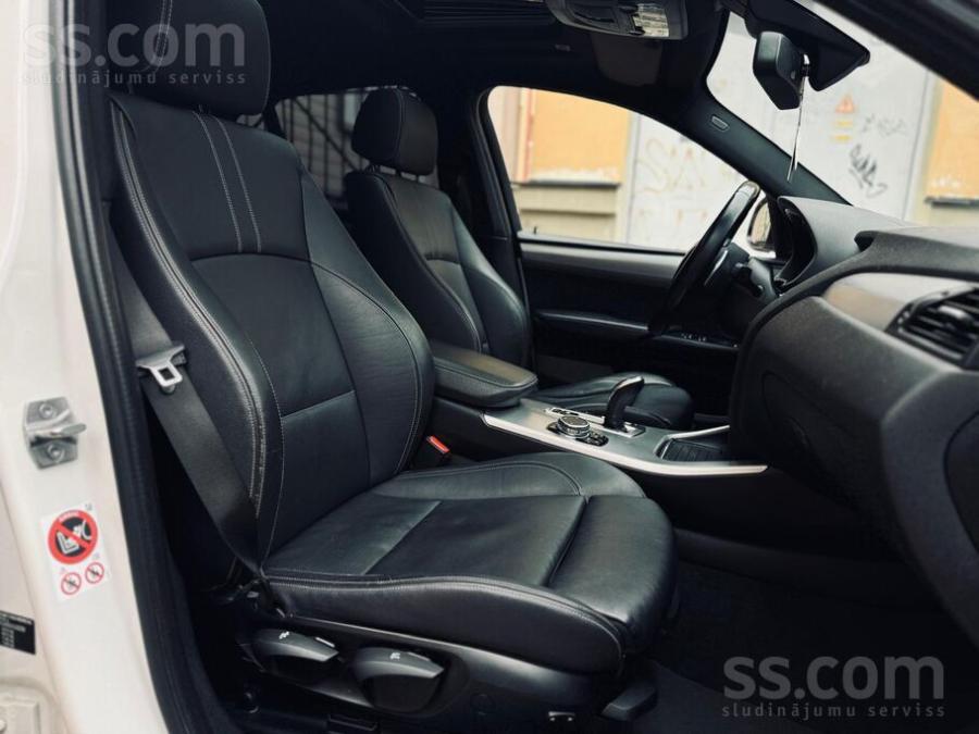 Balts BMW X4 2015 Cēsis, ar dzinēja tilpumu 3.00 L un nobraukumu 0 tūkst. km par 16990 €, foto 13 vietnē AUTOMOTO.COM.LV