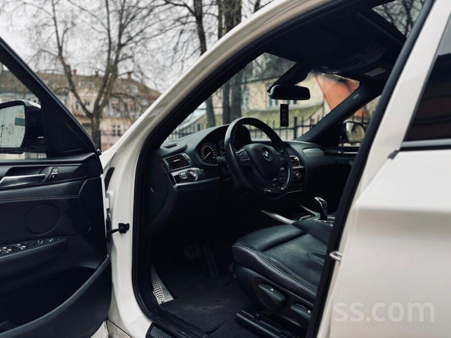 Balts BMW X4 2015 Cēsis, ar dzinēja tilpumu 3.00 L un nobraukumu 0 tūkst. km par 16990 €, foto 23 vietnē AUTOMOTO.COM.LV