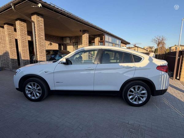 Balts BMW X4 2015 Kelmė, ar dzinēja tilpumu 2.00 L un nobraukumu 259 tūkst. km par 15900 €, foto 5 vietnē AUTOMOTO.COM.LV