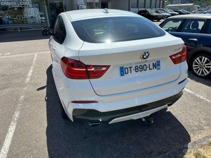 White BMW X4 2015 in Vilnius, with an engine capacity of 2.00 L and mileage of 258 thousand km for 15500 €, photo 4 on AUTOMOTO.COM.LV