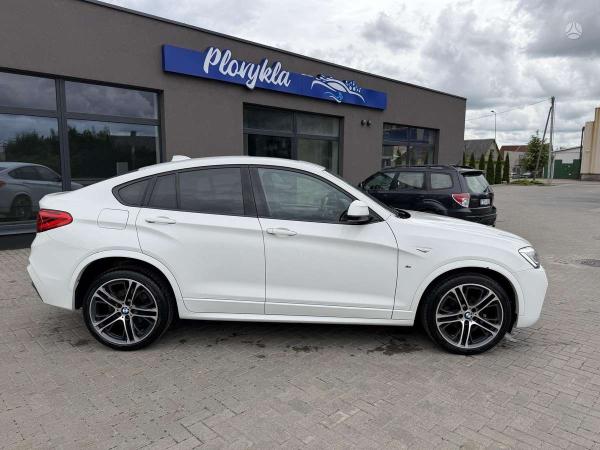 White BMW X4 2015 in Taurage, with an engine capacity of 2.00 L and mileage of 260 thousand km for 15500 €, photo 6 on AUTOMOTO.COM.LV