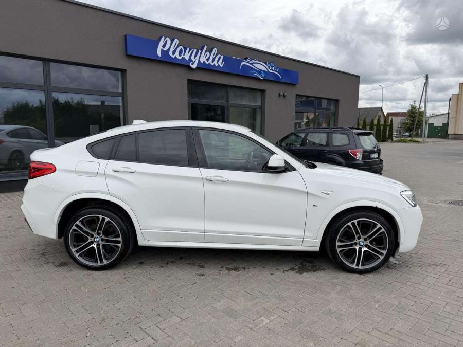 Balts BMW X4 2015 Tauragė, ar dzinēja tilpumu 2.00 L un nobraukumu 260 tūkst. km par 15500 €, foto 7 vietnē AUTOMOTO.COM.LV