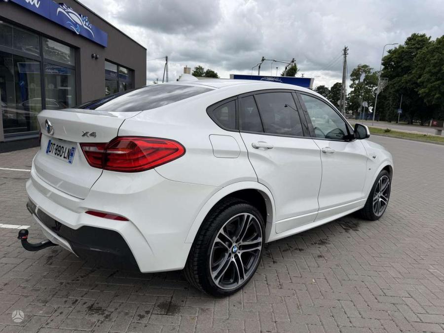 Balts BMW X4 2015 Tauragė, ar dzinēja tilpumu 2.00 L un nobraukumu 260 tūkst. km par 15500 €, foto 9 vietnē AUTOMOTO.COM.LV