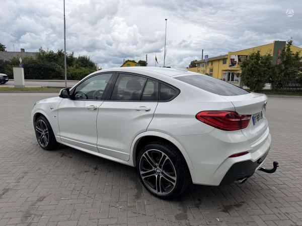 White BMW X4 2015 in Taurage, with an engine capacity of 2.00 L and mileage of 260 thousand km for 15500 €, photo 10 on AUTOMOTO.COM.LV