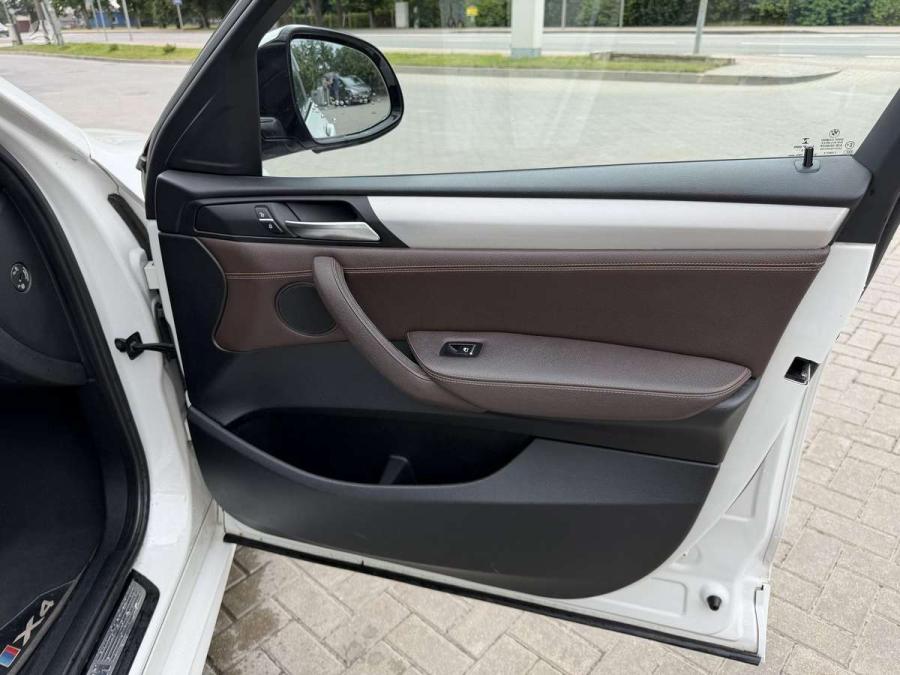 Balts BMW X4 2015 Tauragė, ar dzinēja tilpumu 2.00 L un nobraukumu 260 tūkst. km par 15500 €, foto 22 vietnē AUTOMOTO.COM.LV