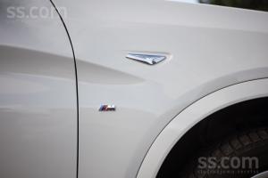 White BMW X4 2015 in Riga, with an engine capacity of 2.00 L and mileage of 207 thousand km for 17800 €, photo 11 on AUTOMOTO.COM.LV