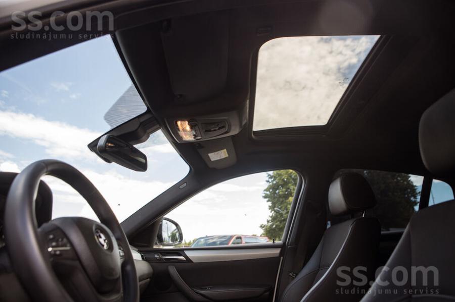 White BMW X4 2015 in Riga, with an engine capacity of 2.00 L and mileage of 207 thousand km for 17800 €, photo 15 on AUTOMOTO.COM.LV