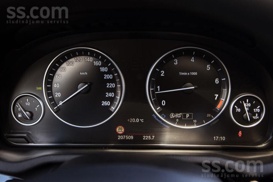 White BMW X4 2015 in Riga, with an engine capacity of 2.00 L and mileage of 207 thousand km for 17800 €, photo 28 on AUTOMOTO.COM.LV