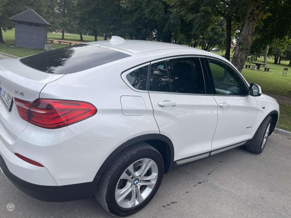 Balts BMW X4 2015 Raseiniai, ar dzinēja tilpumu 2.00 L un nobraukumu 296 tūkst. km par 16000 €, foto 4 vietnē AUTOMOTO.COM.LV