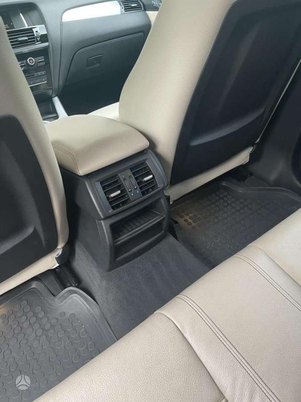 Balts BMW X4 2015 Raseiniai, ar dzinēja tilpumu 2.00 L un nobraukumu 296 tūkst. km par 16000 €, foto 9 vietnē AUTOMOTO.COM.LV
