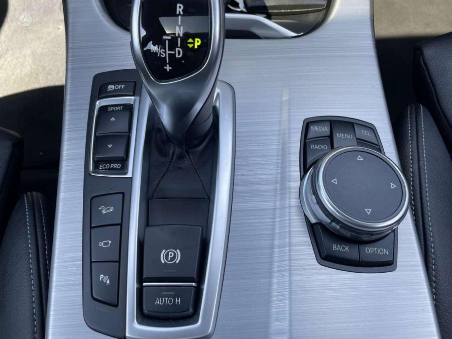 White BMW X4 2015 in Vilnius, with an engine capacity of 2.99 L and mileage of 204 thousand km for 15900 €, photo 24 on AUTOMOTO.COM.LV