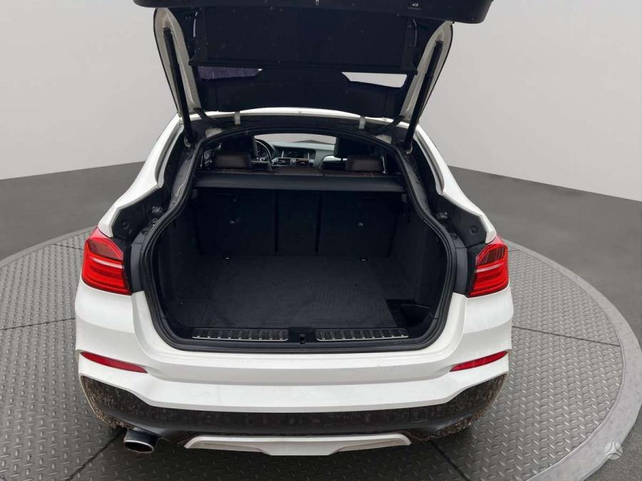 Balts BMW X4 2015 Kauņa, ar dzinēja tilpumu 2.00 L un nobraukumu 307 tūkst. km par 16999 €, foto 11 vietnē AUTOMOTO.COM.LV
