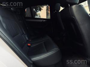White BMW X4 2015 in Cesis, with an engine capacity of 3.00 L and mileage of 0 thousand km for 16200 €, photo 11 on AUTOMOTO.COM.LV