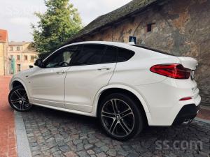 White BMW X4 2015 in Cesis, with an engine capacity of 3.00 L and mileage of 0 thousand km for 16200 €, photo 10 on AUTOMOTO.COM.LV