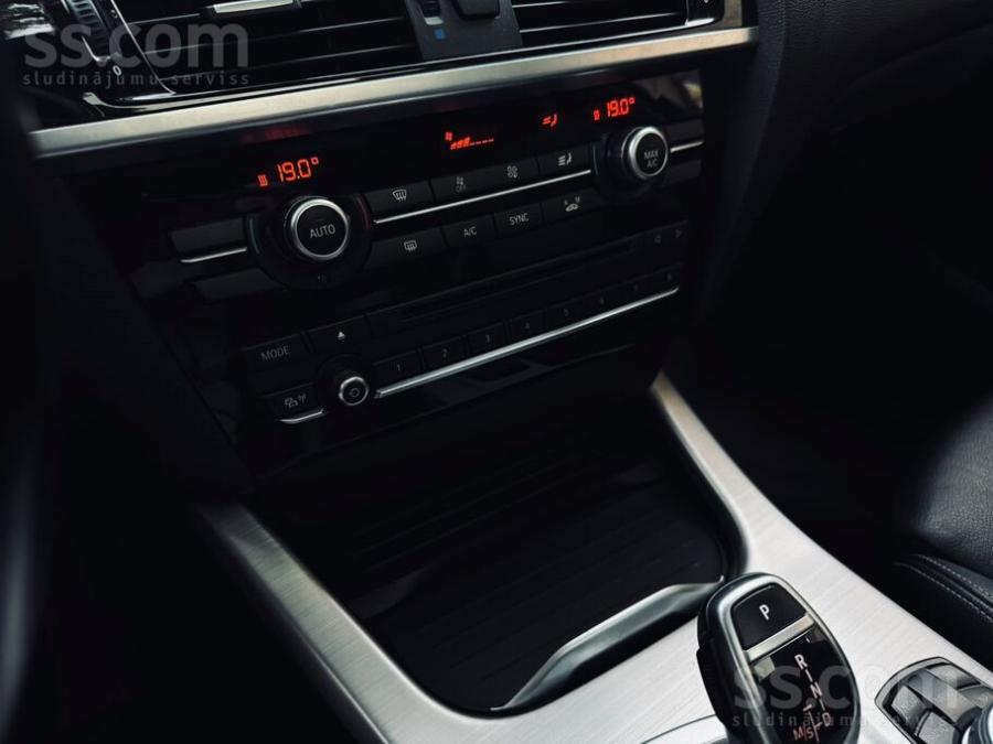 White BMW X4 2015 in Cesis, with an engine capacity of 3.00 L and mileage of 0 thousand km for 16200 €, photo 30 on AUTOMOTO.COM.LV