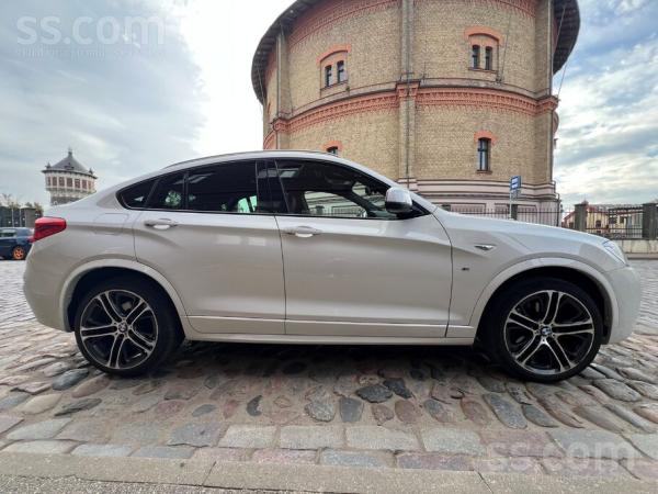 Белый БМВ Х4 2015 в Рига, объемом двигателя 3.00 л и пробегом 212 тыс. км за 15999 €, фото 4 на AUTOMOTO.COM.LV