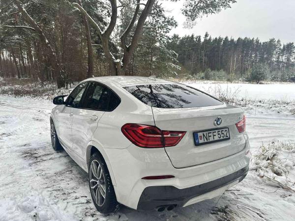 White BMW X4 2016 in Jonava, with an engine capacity of 2.99 L and mileage of 280 thousand km for 17500 €, photo 6 on AUTOMOTO.COM.LV