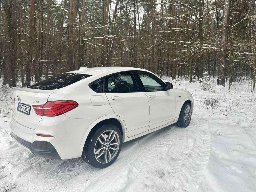 Balts BMW X4 2016 Jonava, ar dzinēja tilpumu 2.99 L un nobraukumu 280 tūkst. km par 17500 €, foto 8 vietnē AUTOMOTO.COM.LV