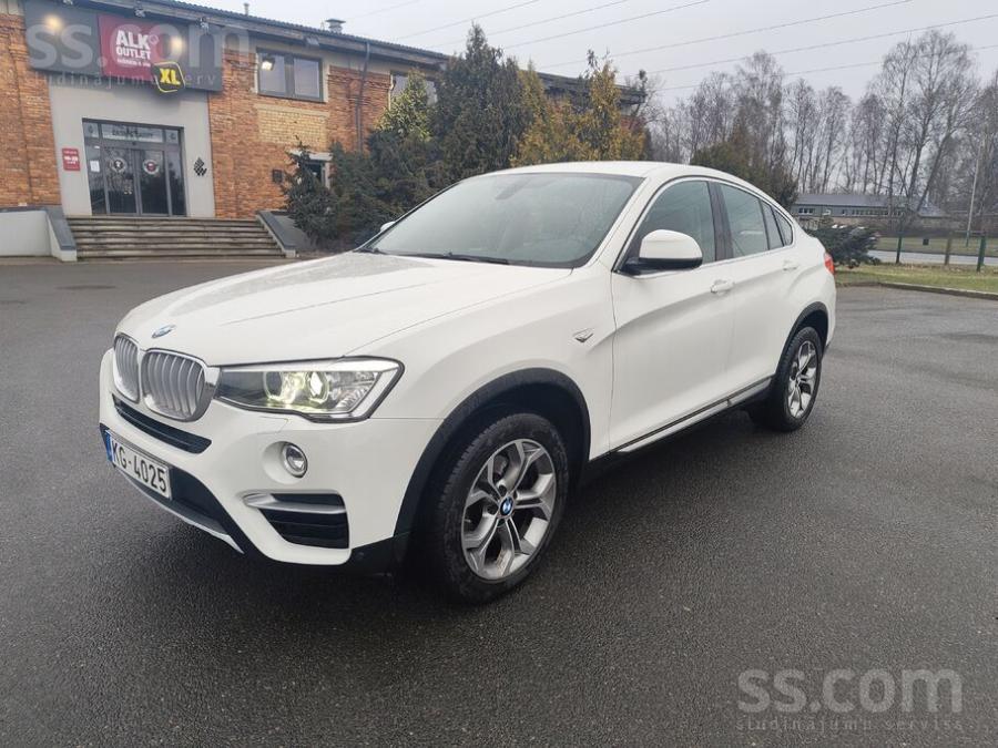 White BMW X4 2016 in Riga, with an engine capacity of 2.00 L and mileage of 164 thousand km for 18300 €, photo 1 on AUTOMOTO.COM.LV