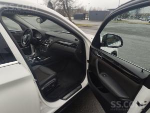 White BMW X4 2016 in Riga, with an engine capacity of 2.00 L and mileage of 164 thousand km for 18300 €, photo 13 on AUTOMOTO.COM.LV