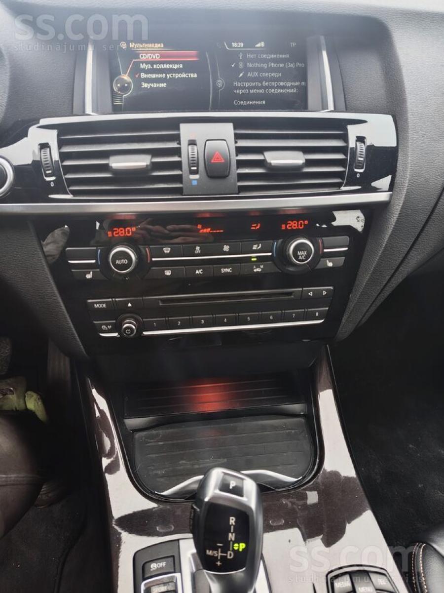 White BMW X4 2016 in Riga, with an engine capacity of 2.00 L and mileage of 164 thousand km for 18300 €, photo 15 on AUTOMOTO.COM.LV