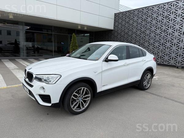White BMW X4 2016 in Riga, with an engine capacity of 2.00 L and mileage of 138 thousand km for 17650 €, photo 1 on AUTOMOTO.COM.LV