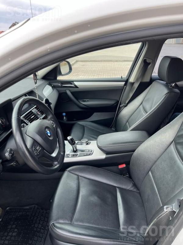 White BMW X4 2016 in Riga, with an engine capacity of 2.00 L and mileage of 138 thousand km for 17650 €, photo 7 on AUTOMOTO.COM.LV