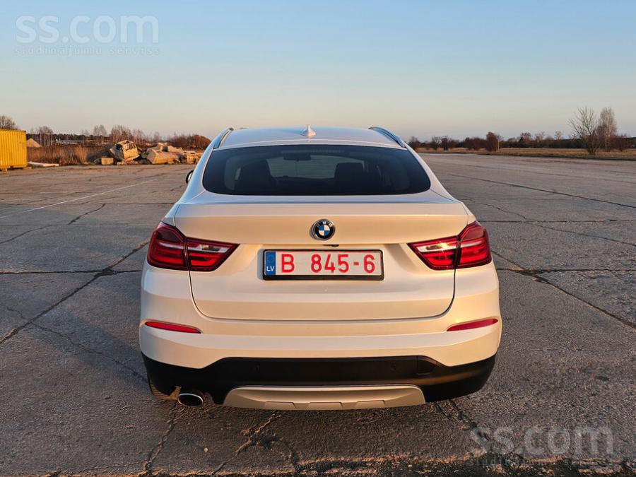 White BMW X4 2016 in Riga, with an engine capacity of 2.00 L and mileage of 180 thousand km for 16990 €, photo 9 on AUTOMOTO.COM.LV