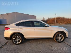 White BMW X4 2016 in Riga, with an engine capacity of 2.00 L and mileage of 180 thousand km for 16990 €, photo 12 on AUTOMOTO.COM.LV