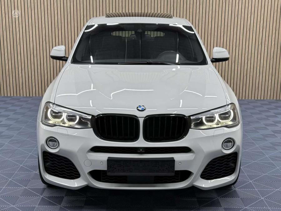 White BMW X4 2016 in Marijampole, with an engine capacity of 2.99 L and mileage of 303 thousand km for 18350 €, photo 5 on AUTOMOTO.COM.LV