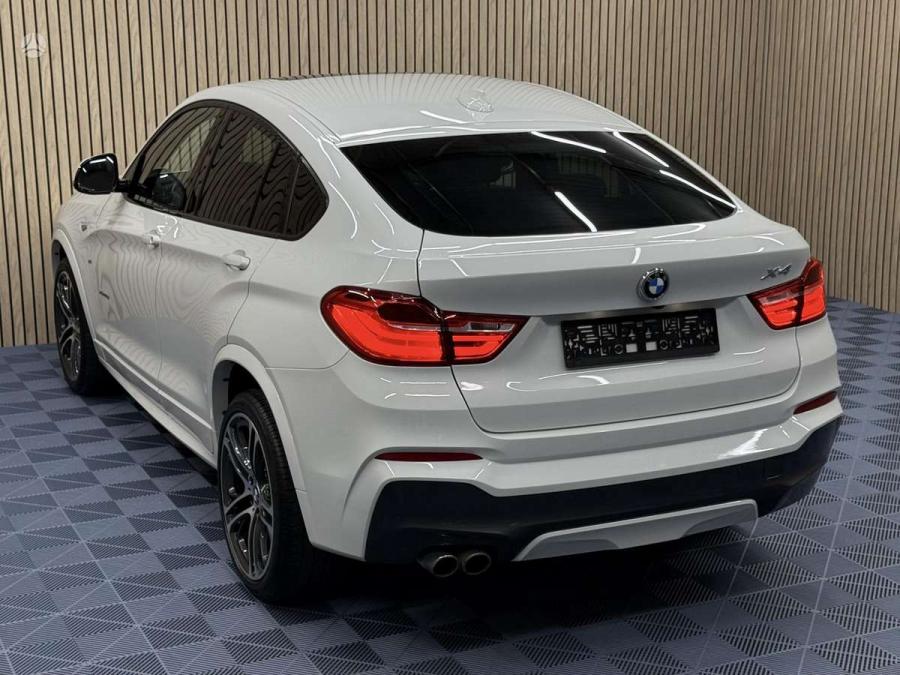 White BMW X4 2016 in Marijampole, with an engine capacity of 2.99 L and mileage of 303 thousand km for 18350 €, photo 12 on AUTOMOTO.COM.LV