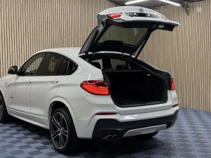 White BMW X4 2016 in Marijampole, with an engine capacity of 2.99 L and mileage of 303 thousand km for 18350 €, photo 14 on AUTOMOTO.COM.LV