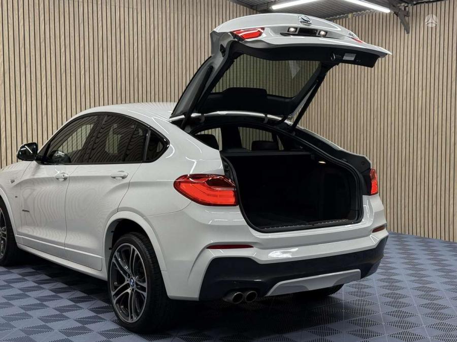 White BMW X4 2016 in Marijampole, with an engine capacity of 2.99 L and mileage of 303 thousand km for 18350 €, photo 14 on AUTOMOTO.COM.LV