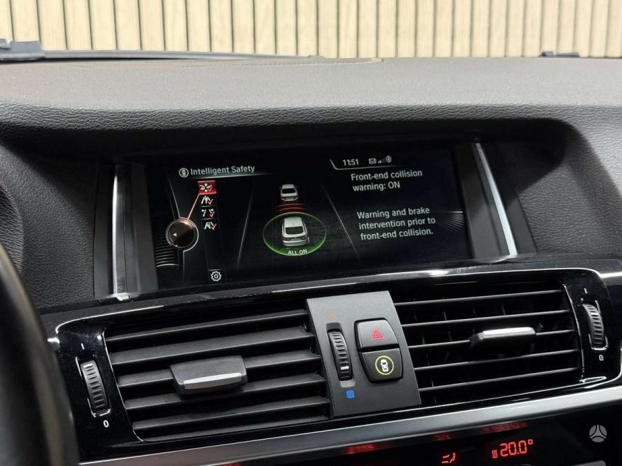 White BMW X4 2016 in Marijampole, with an engine capacity of 2.99 L and mileage of 303 thousand km for 18350 €, photo 34 on AUTOMOTO.COM.LV
